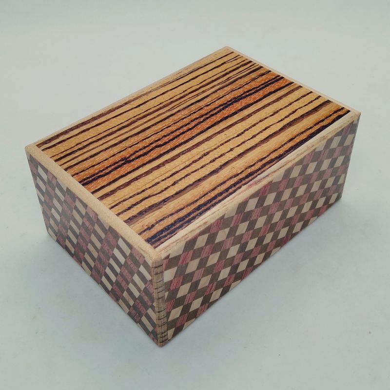 27 steps Zebra wood/Ichimatsu 4 sun Japanese puzzle box Himitsu-bako ...